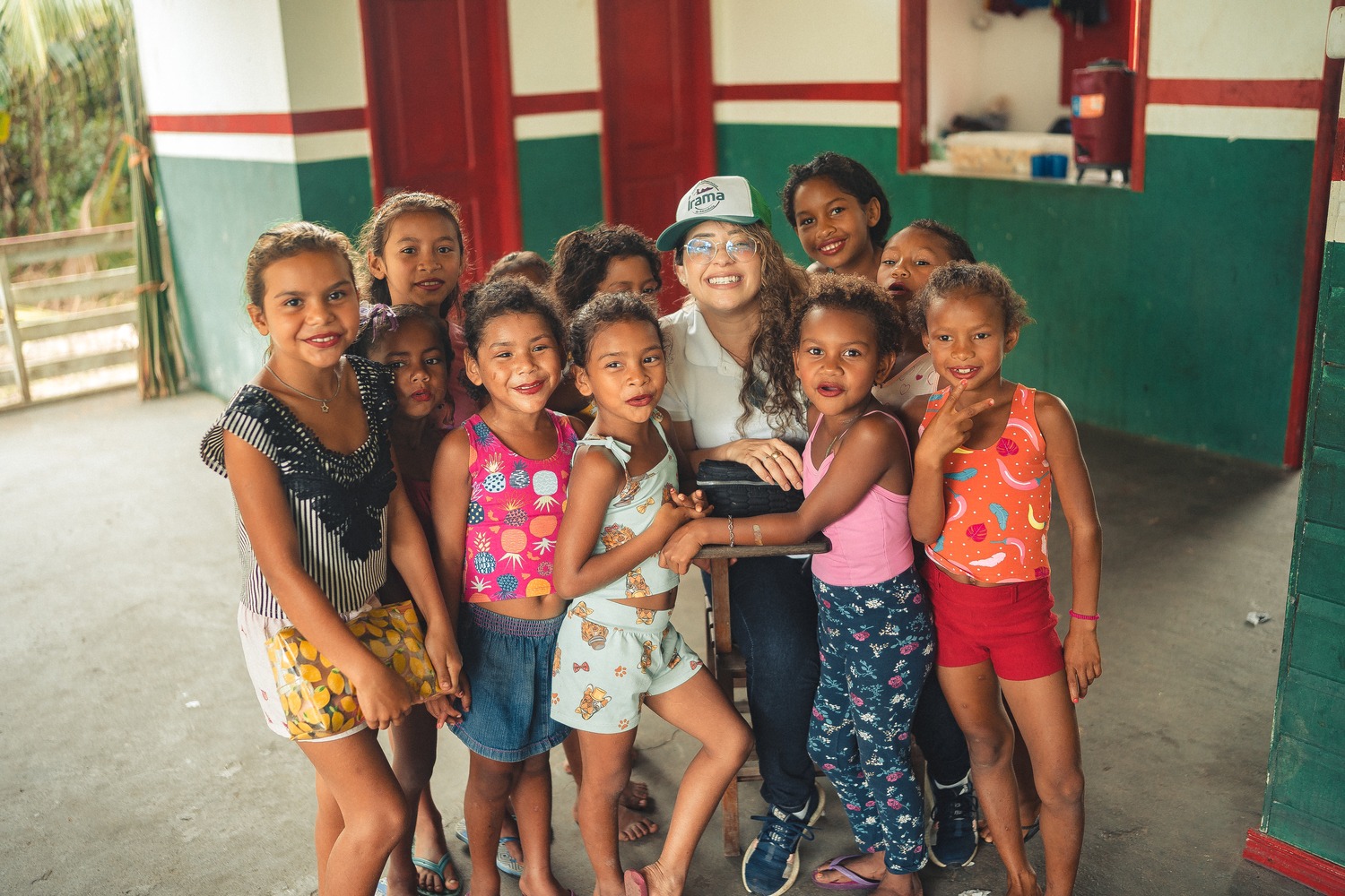 Qual a diferença entre quilombolas e ribeirinhos?